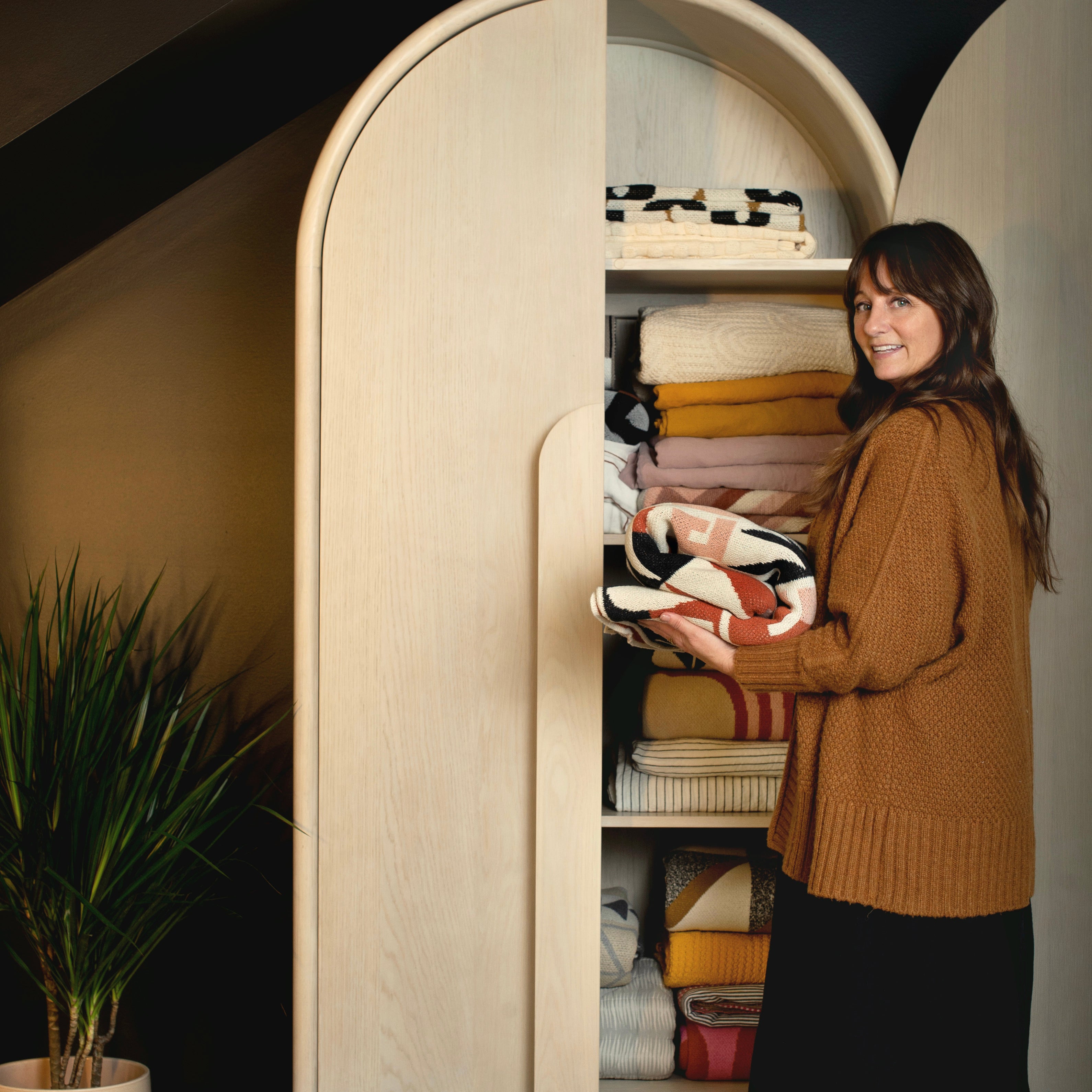 What's in your Linen Closet? – Happy Habitat